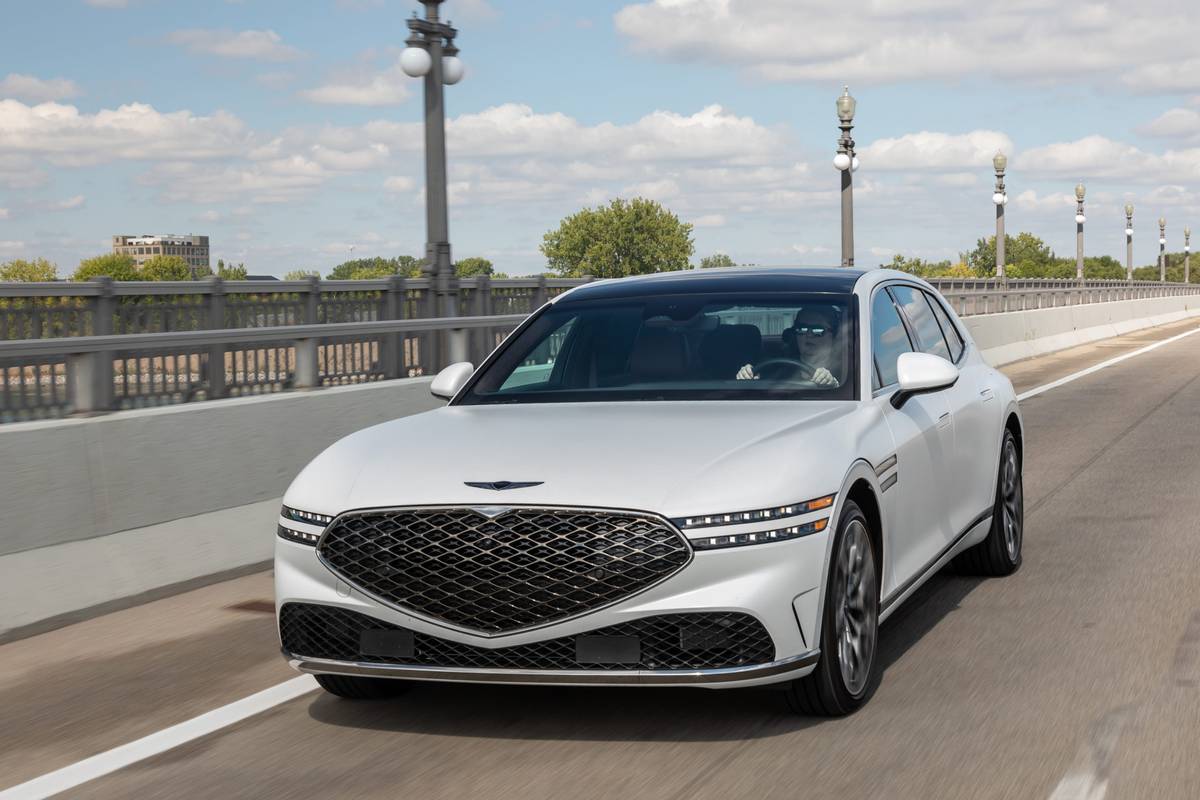 Essai du Genesis G90 2023 : tout aussi beau, tout aussi cher - Wash Wash