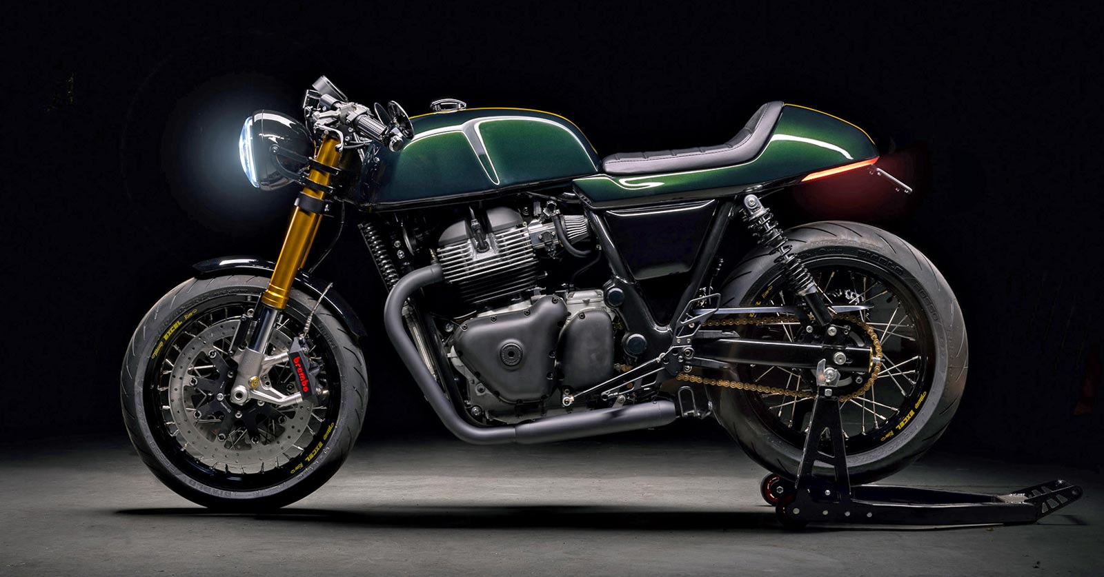 Lecture rapide : Un café racer Royal Enfield Continental GT intemporel ...