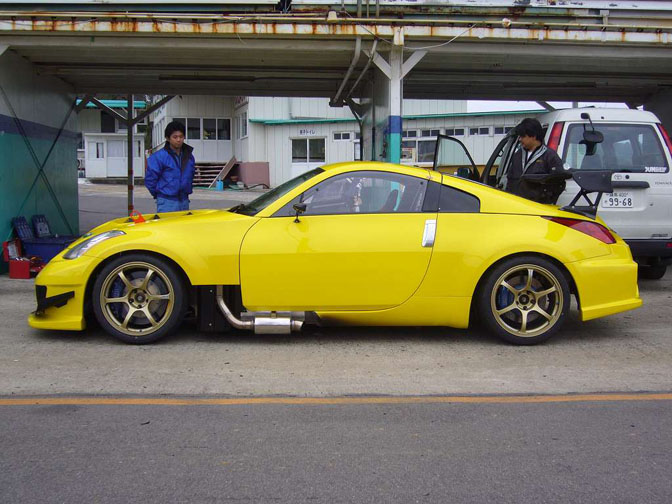 Caractéristique de la voiture >> Jun Awd Hyper Lemon 350z R - Wash Wash