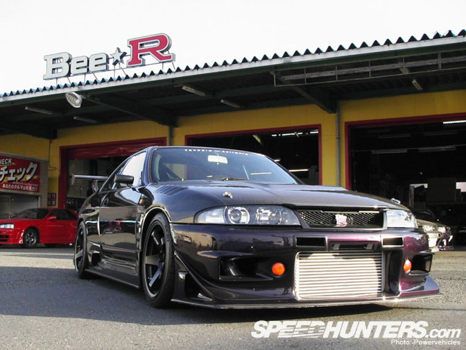 Caractéristiques de la voiture>> Bee*r Skyline R33 - Wash Wash