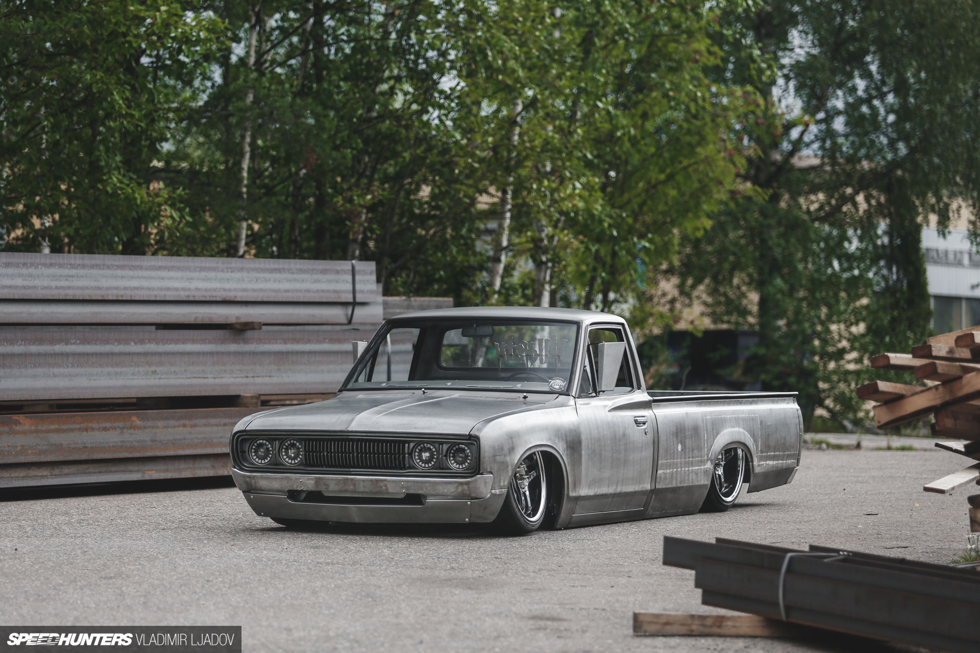 Pas de peinture, pas de problème : un pick-up Heavy Metal Datsun 620 ...