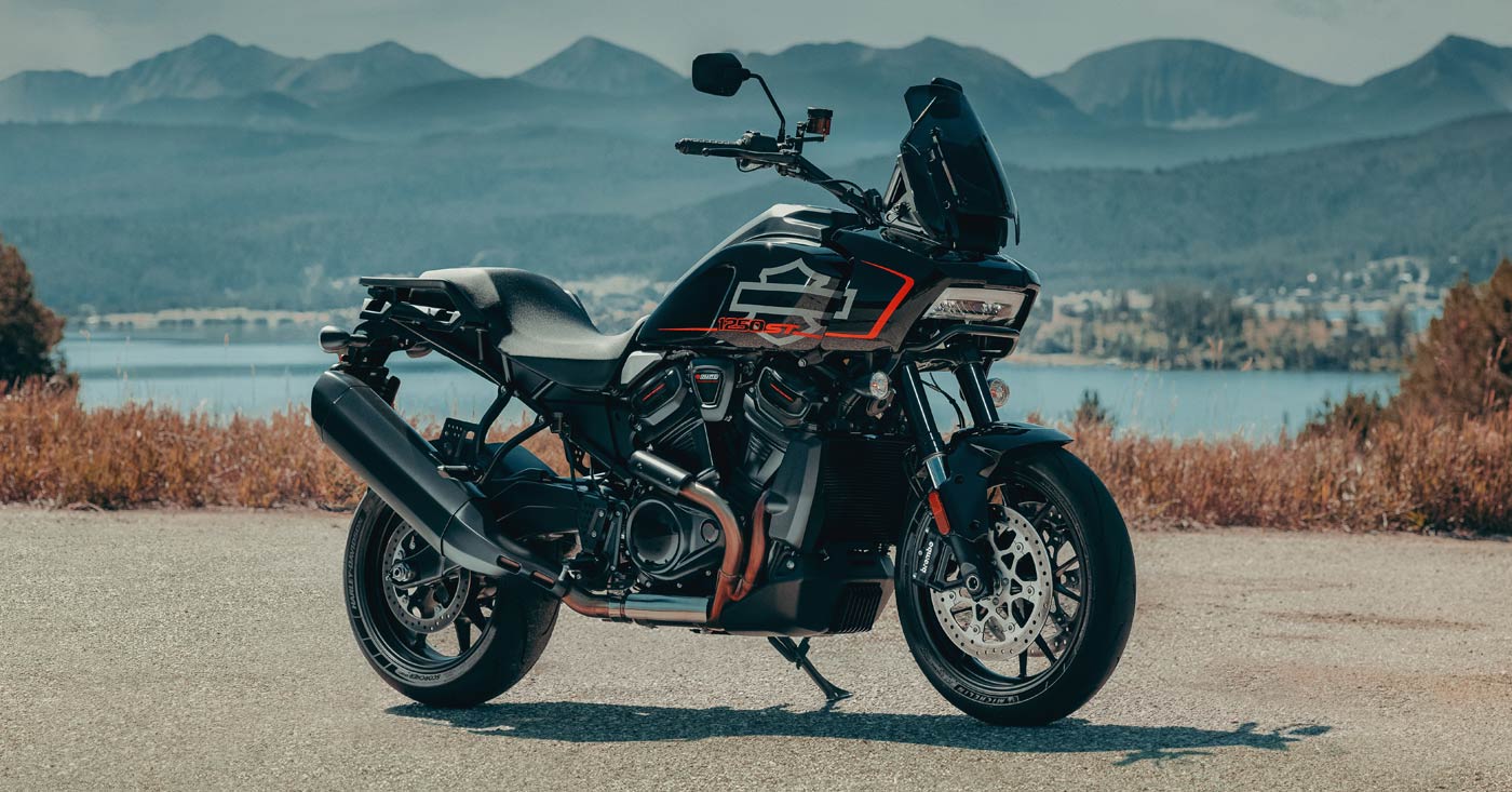 La Harley-Davidson Pan America 1250 ST 2025 est une moto ADV pour la ...
